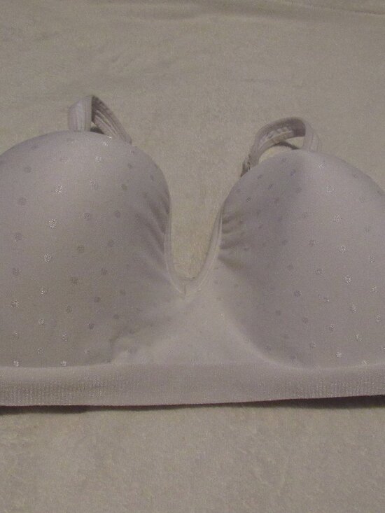 Bali | Intimates & Sleepwear | Bali Wireless White Polka Dot Bra Size ...